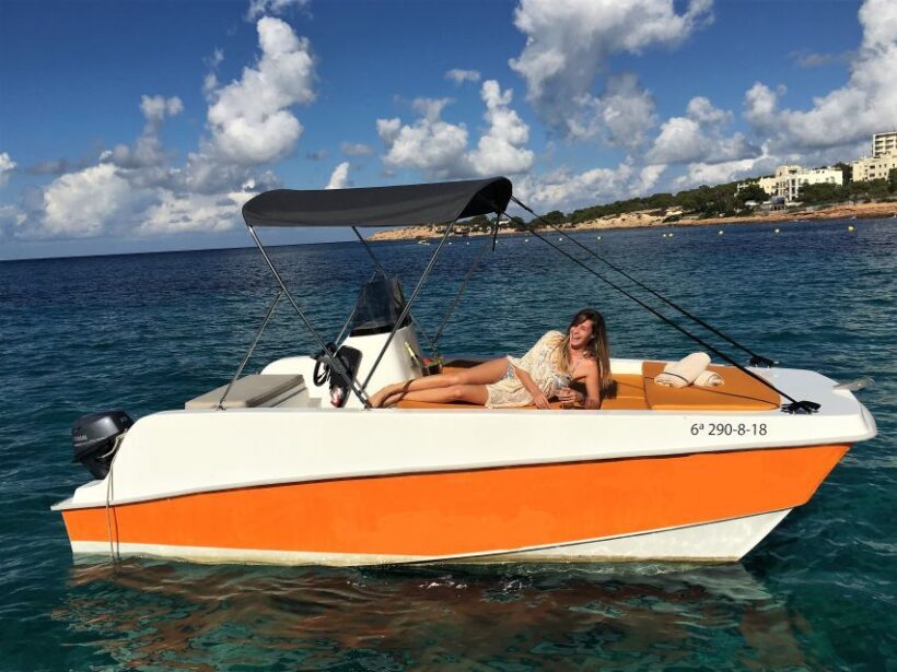 Ibiza: Discover the best coves in a boat driven by yourself - What to Expect from This Self-Driven Ibiza Boat Tour