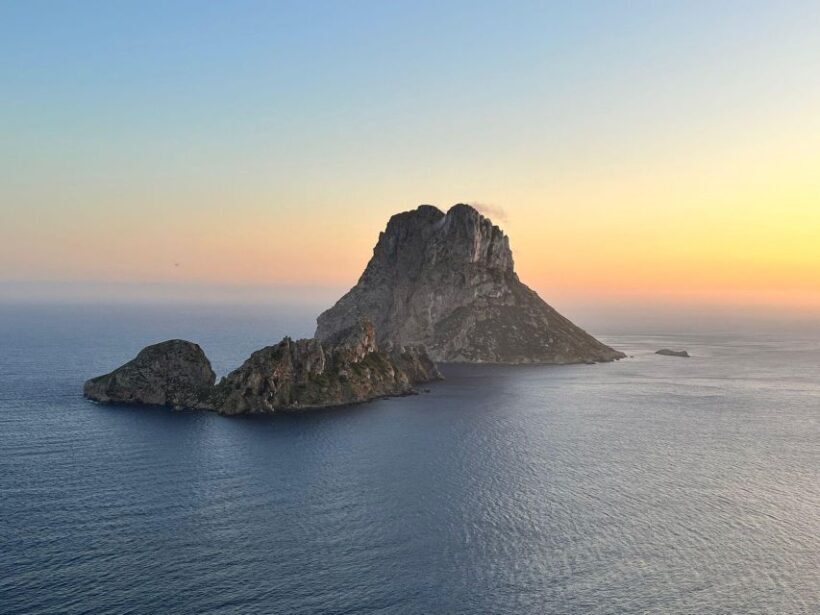 IBIZA: ES VEDRA SUNSET TOUR - Key Points