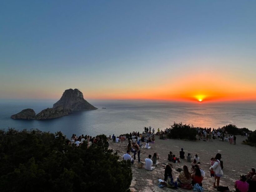 IBIZA: ES VEDRA SUNSET TOUR - FAQ