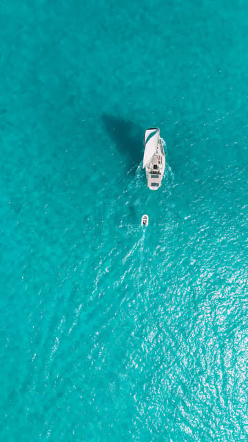 Ibiza: Full Day Sailing Boat Tour to Formentera w/ Paddle - FAQ