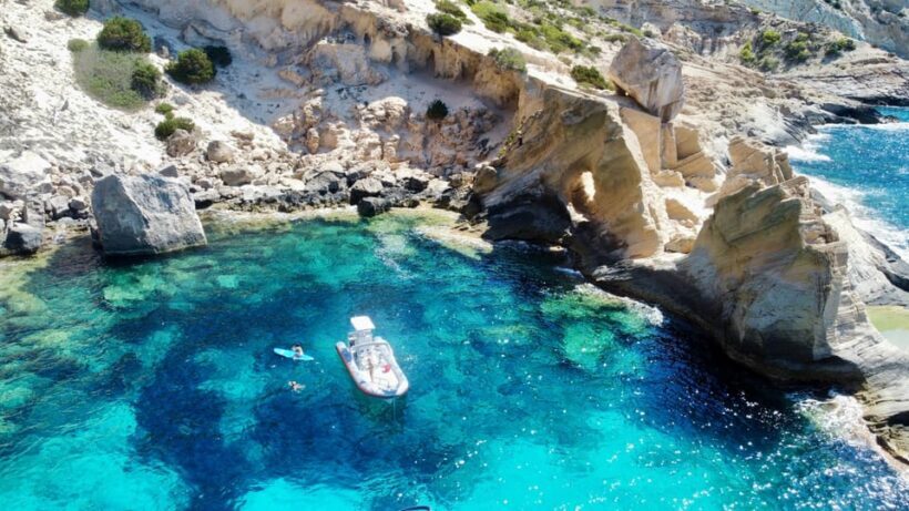 Ibiza: Private SpeedBoat to Es Vedra & Atlantis + Snorkel - Key Points