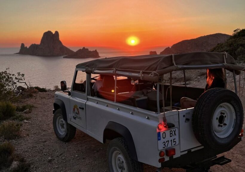 Ibiza: Secret Spots Island Tour by Land Rover Defender - Guides & Personal Touch