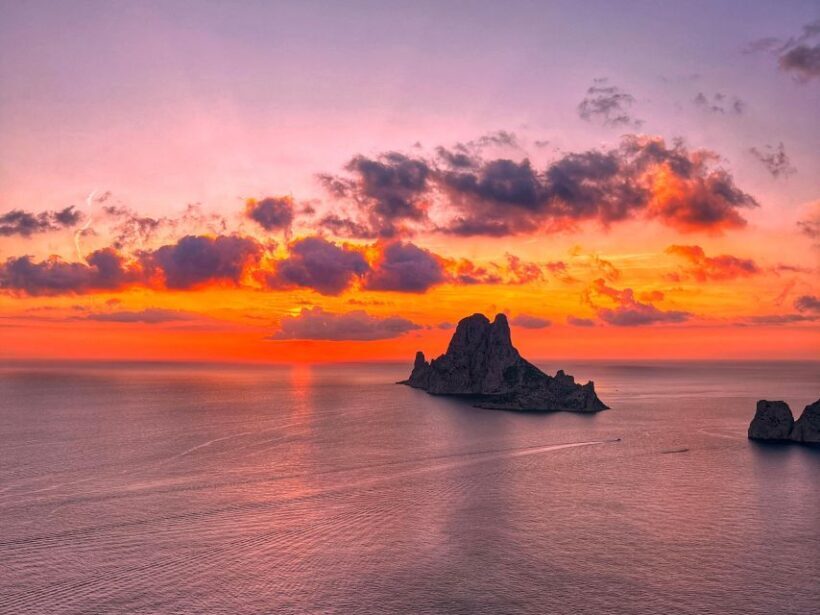 Ibiza: Secret Spots Island Tour by Land Rover Defender - The Sum Up