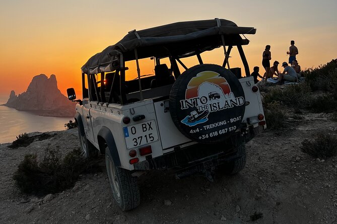 Ibiza - Secret Spots Tour in Land Rover Defender - Tour Experience