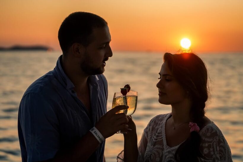 Ibiza: Sunset Boat Trip with Snorkeling, Kayaking, & Drinks - Practical Tips for Booking and Enjoying Your Trip