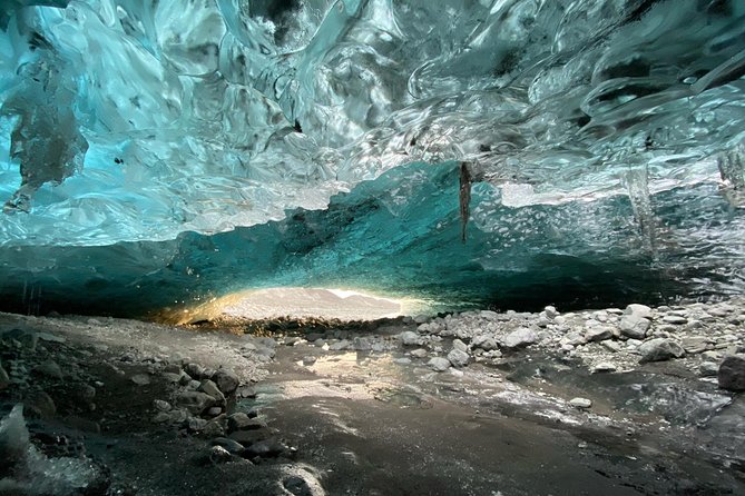 Ice Cave and Glacier Exploration Tour of Vatnajökull From Jökulsárlón - Health and Safety Considerations