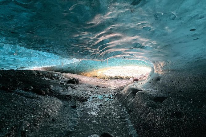 Ice Cave and Glacier Exploration Tour of Vatnajökull From Jökulsárlón - Traveler Reviews and Ratings