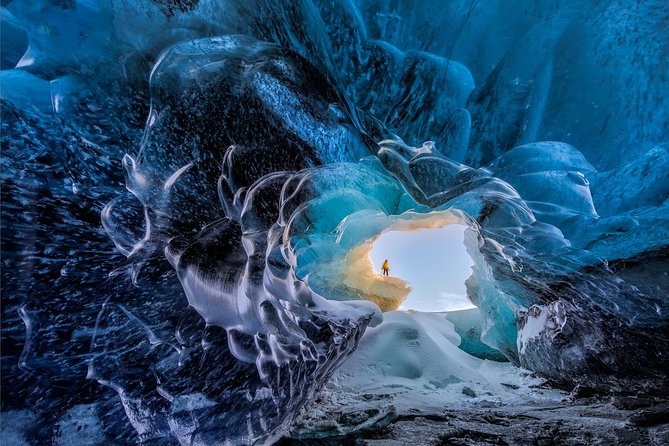 Ice Cave Tour in the National Park of Vatnajökull - Exploring the Ice Caves