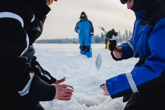 Ice Fishing and Snowmobile Safari Combo in Lapland - Ideal for Families and Adventure Seekers