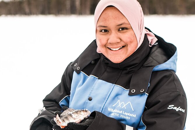 Ice Fishing Tour - Memorable Moments and Refreshments