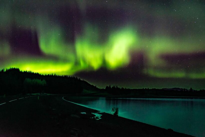 Iceland: Private Northern Lights Tour with Champagne - An In-Depth Look at the Northern Lights Private Tour