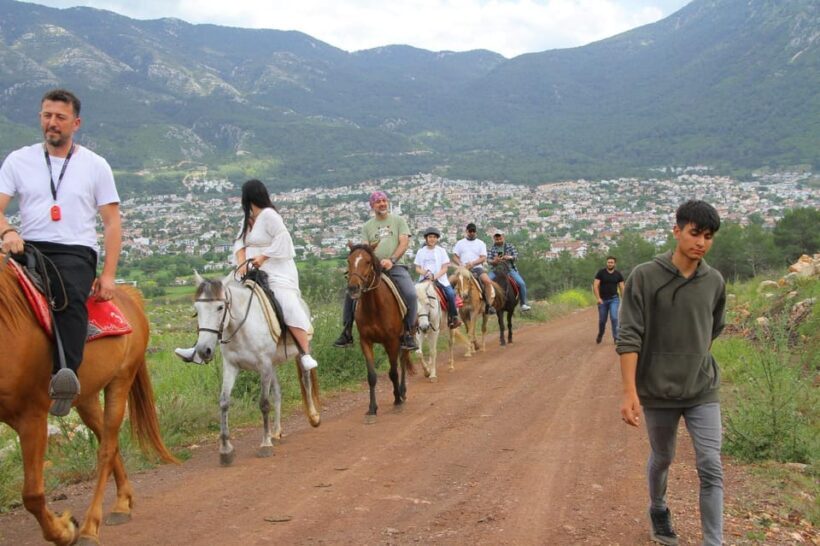 Icmeler Horse Riding Through The Rivers and Forest - FAQ