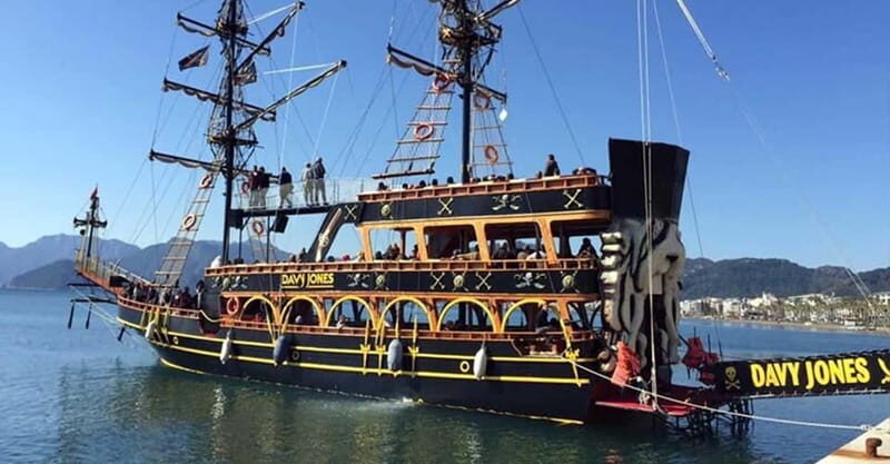 Icmeler Pirate Boat Trip, Lunch Unlimited Drinks, Foam Party - In-Depth Tour Breakdown