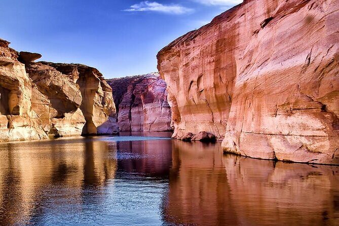 Iconic 3:Horseshoe Bend,Antelope Canyon & Insta-Famous Shell Cave - Discovering the Wonders of Page, Arizona