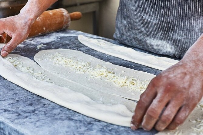 Iconic Berlin Street Food Tour - 2,0 hrs - Berliner Beer at Spätkauf: On-the-Go Drinking Culture