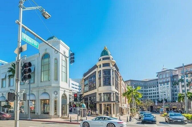 Iconic Film and Television Locations 1 Day Tour in Los Angeles - The Sum Up