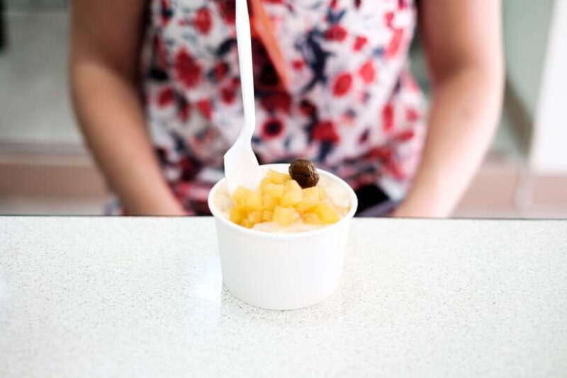 Iconic Food Tour: Local Street Food, Drinks & Sites - Authentic, Flavorful, and Fun: Who Should Book?