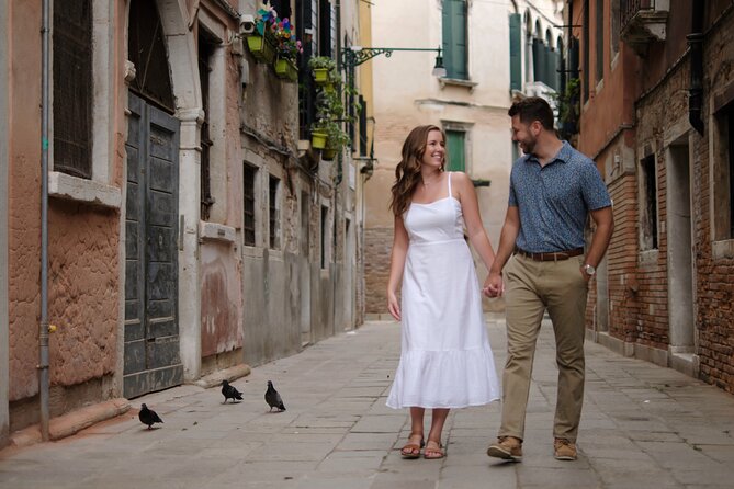 Iconic Photos and Adventure in Venice - What’s Included and What’s Not