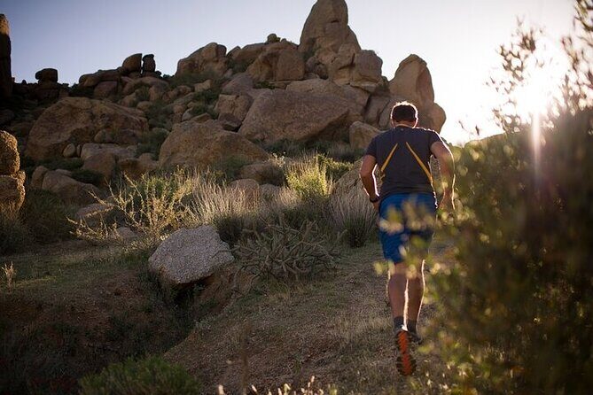 Iconic Tom's Thumb Guided Hike in Scottsdale - Guides and Group Experience