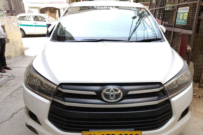 IGI Airport New Delhi: Private Hotel/Airport Transfer - Key Points
