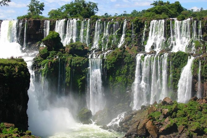 Iguazú Experience in 2 Days: Argentine and Brazilian Falls - Options for Exploring the Brazilian Side