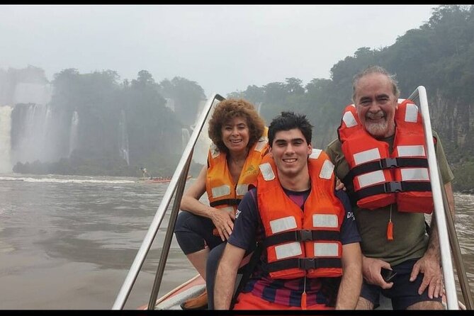 Iguazú Falls Private Full Day Tour - Experience Highlights