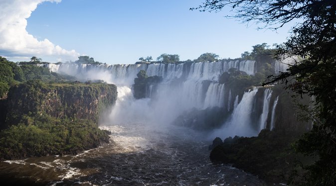 Iguazu Falls: Visit to Argentinian and Brazilian Side in Two Days - Guides and Customer Feedback