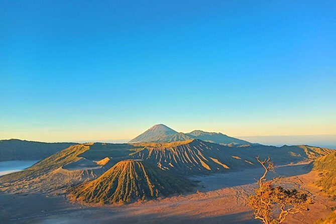 Ijen Blue fire Crater, Tumpak Sewu Waterfall & Mount Bromo - Key Points