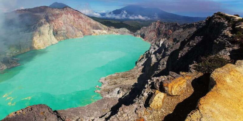 Ijen Crater Trekking Tour from Bali or Banyuwangi - Key Points