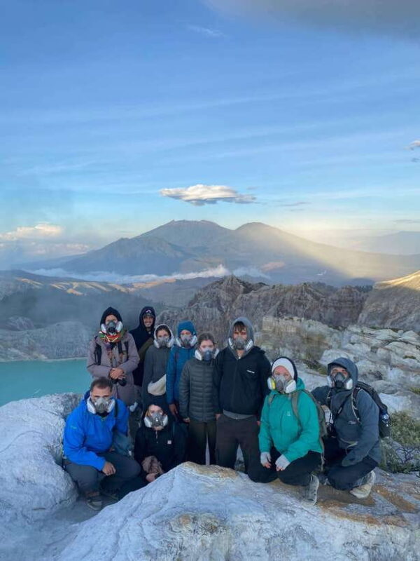Ijen Volcano Sunrise Trekking (SHARING) - Key Points