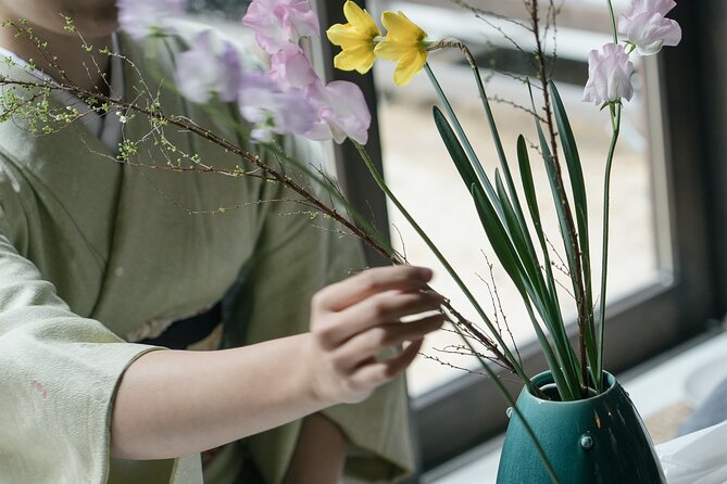 Ikebana Traditional Japanese Art of Flower Arranging - Meeting Information
