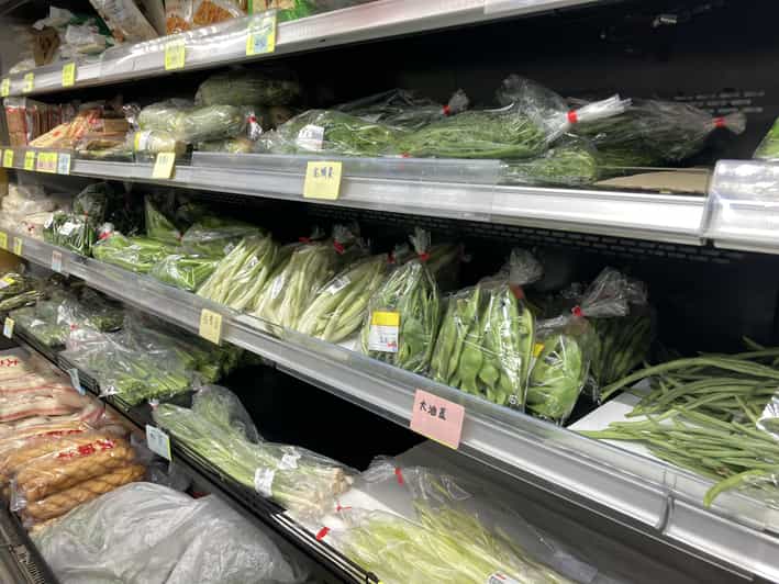 Ikebukuro Chinese Supermarket Tour and Local Gourmet Tour - Culinary Experience