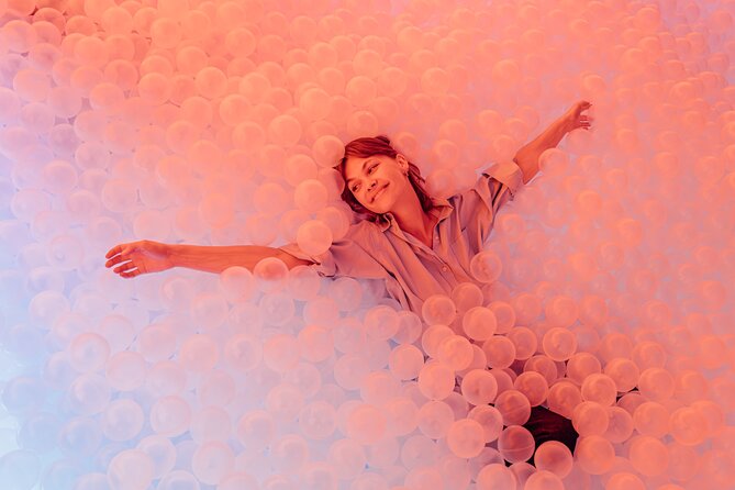 IKONO Berlin Immersive Experience - Accessibility and Suitability for Visitors