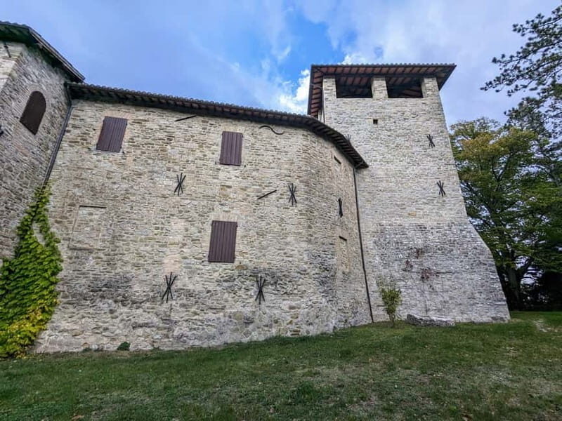 Il tour dei Castelli orientali di Gubbio: percorso in e-bike - Key Points