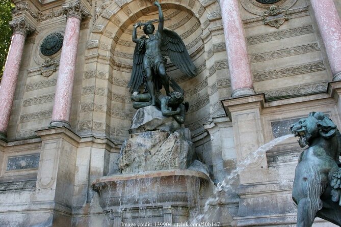 Île de la Cité Private 2h Tour with Latin Quarter & Seine River - Exploring the Latin Quarter: Literary and Intellectual Heartbeat