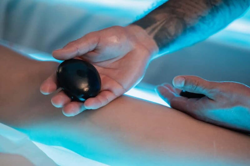 Ilha Terceira: Volcanic stone massage on a hot water mattress - An Overview of the Experience