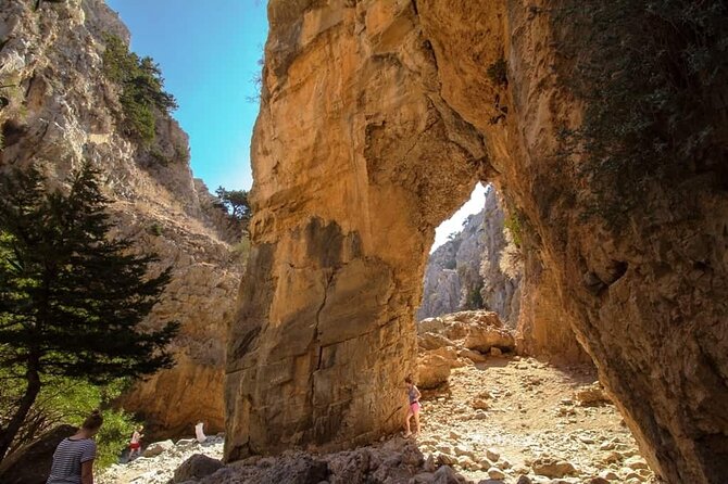 Imbros Gorge - War Museum Askifou - Iligas Beach Private Tour - Discovering the War Museum and Iligas Beach