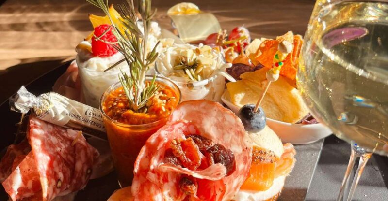 Immersive cellar tour, tasting and board meal - Who Will Love This Tour?