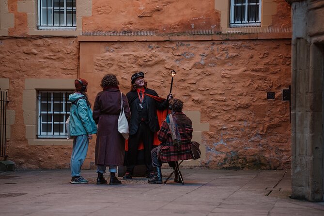 Immersive Old Town Ghost Walking Tour in Edinburgh - What Makes This Tour Stand Out