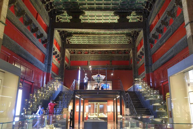 In-depth Forbidden City tour with Royal Icehouse Lunch - Breaking Down the Experience