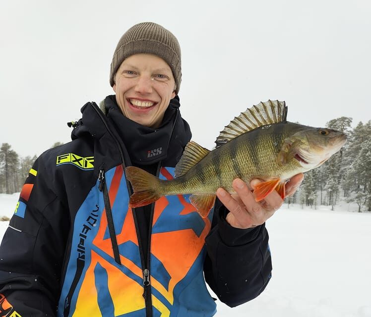 Inari: 2 hour Ice Fishing at Lake Inari - Who Will Love This Tour?