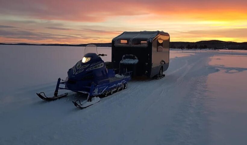 Inari: Overnight Aurora Hunt in Mobile Cabin on Lake Inari - Introduction: An Arctic Night Like No Other