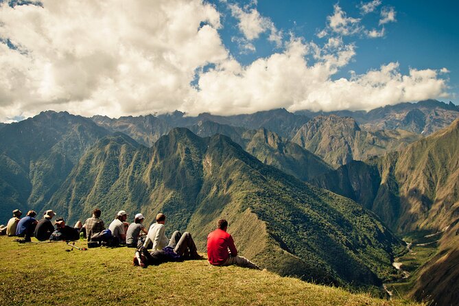 Inca Trail 4 Day Adventure to Machu Picchu With Panoramic Train - Key Points