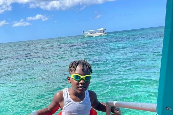 Incredible Negril Guided Snorkeling To Reef, Anchor, and Cannon - A Deep Dive into the Snorkeling Experience