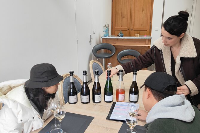 Independent wine tour, cellar and tasting in the vineyards - Authentic and Personal Touches