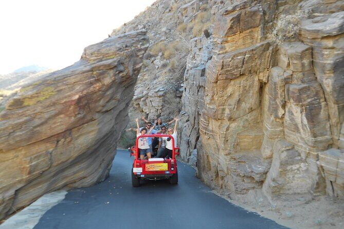 Indian Canyons Hiking Tour by Jeep from Palm Desert - What the Tour Covers: A Deep Dive into the Experience