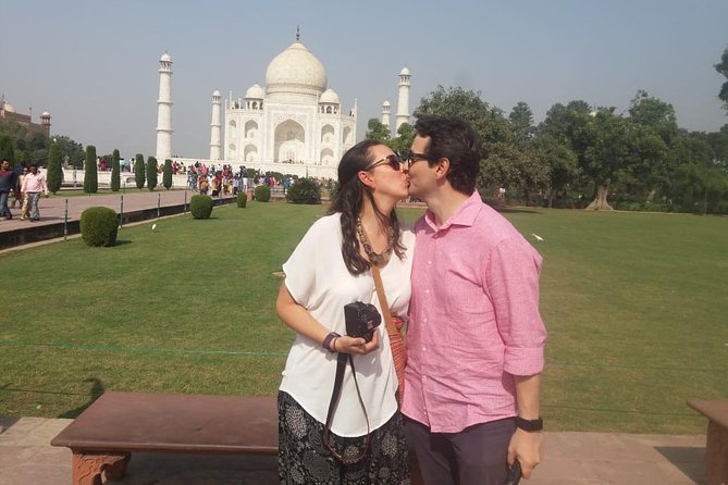 Indian Golden Triangle with Varanasi - Exploring the Highlights