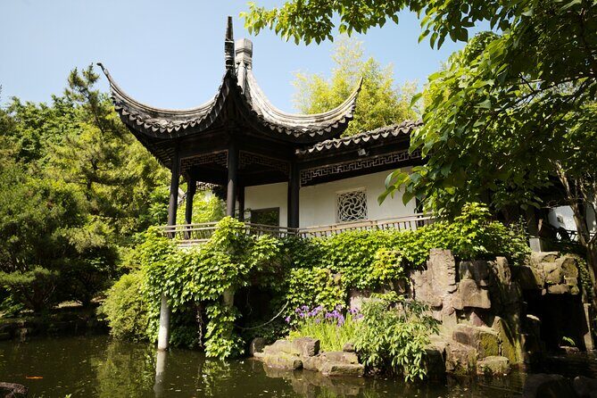 Indian Temple and Chinese Garden Tour - Discover the Serenity and Culture of NYC’s Indian and Chinese Heritage
