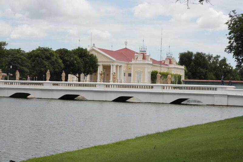 Individual 12 hours private car Bangkok-Ayutthaya - The Sum Up