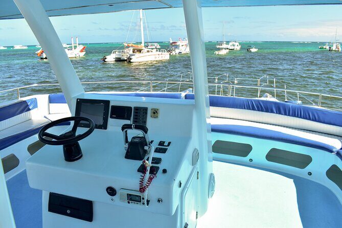 Infinity Hip Hop Boat Party in Punta Cana - The Sum Up